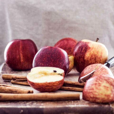 Bi-coloured Apple, NZ Queen Golden Bay Fruit Orchards, NZ